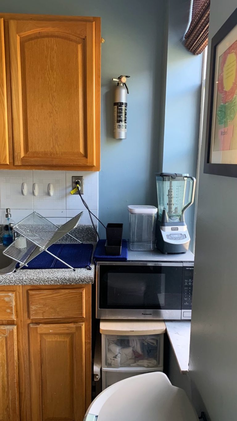 Small Space Kitchen Tour – thetidydad.com